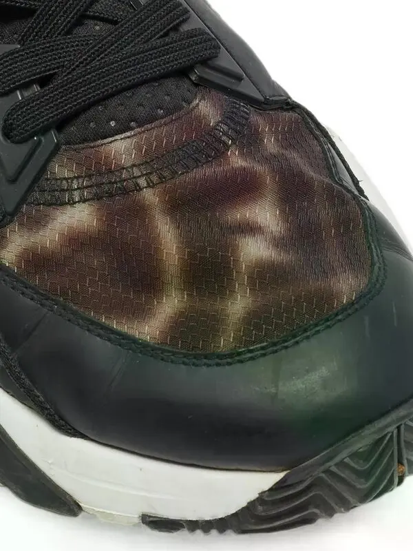 Fendi Flow Sneakers