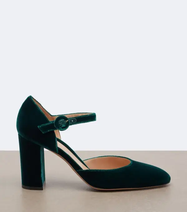 GIANVITO ROSSI Velvet Pumps - Gold