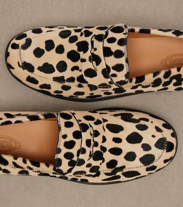 TOD'S Gommino Leopard Print Calf Hair Driving Shoes - Beige