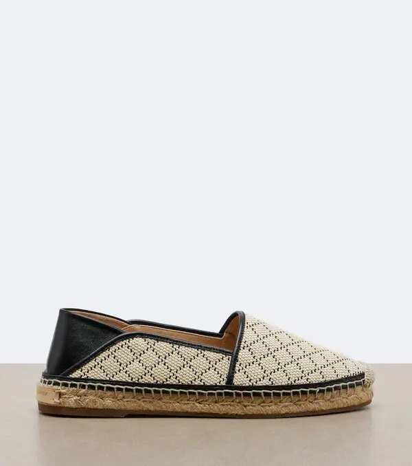 Manolo Blahnik Raffia-effect Espadrilles