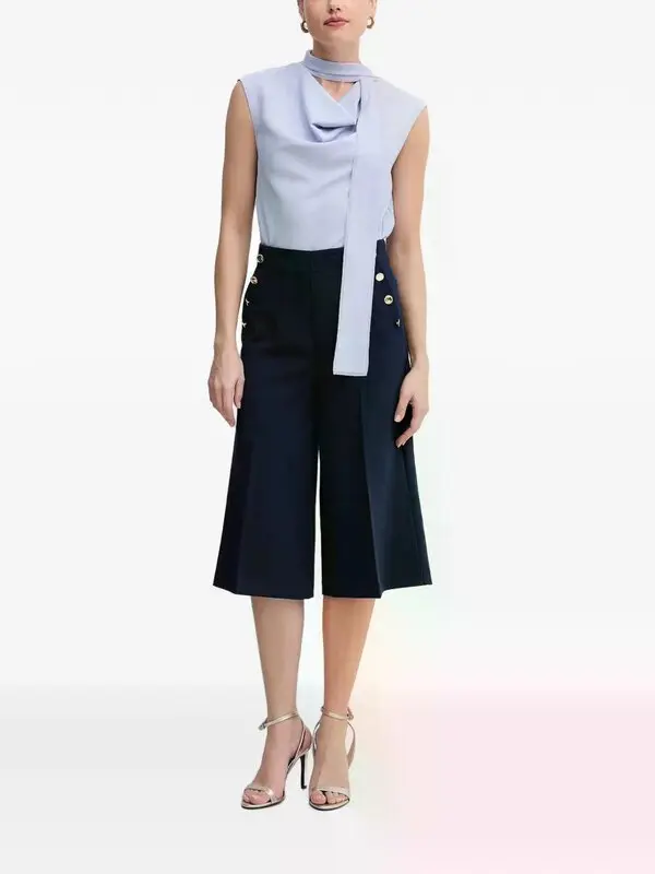 BENETTON Pleated Shorts With Decorative Buttons