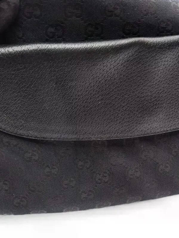 Gucci Gg Canvas Shoulder Bag