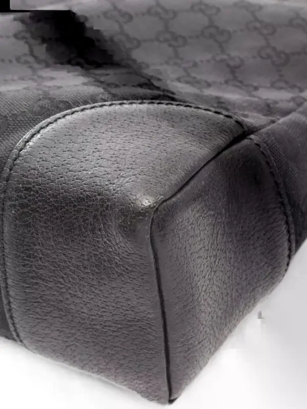 Gucci Gg Canvas Shoulder Bag