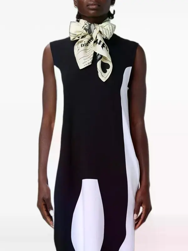 Moschino Newspaper-print Silk Scarf - Neutrals