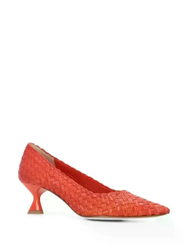LA ROSE Carol Woven Pointed-toe Pumps
