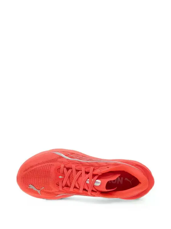 PUMA Deviate Nitro 4 Running Sneakers