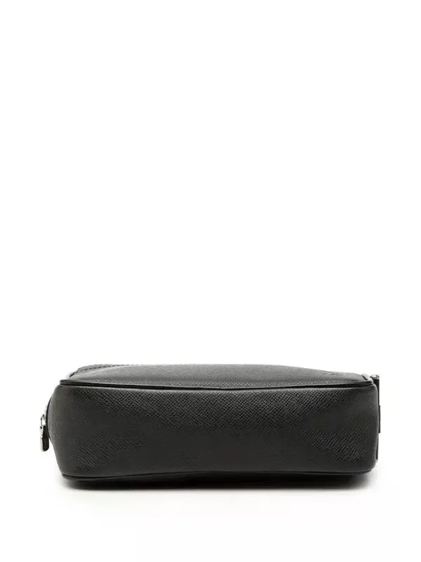 LOUIS VUITTON 2002 Taiga Pochette Kaluga Clutch Bag