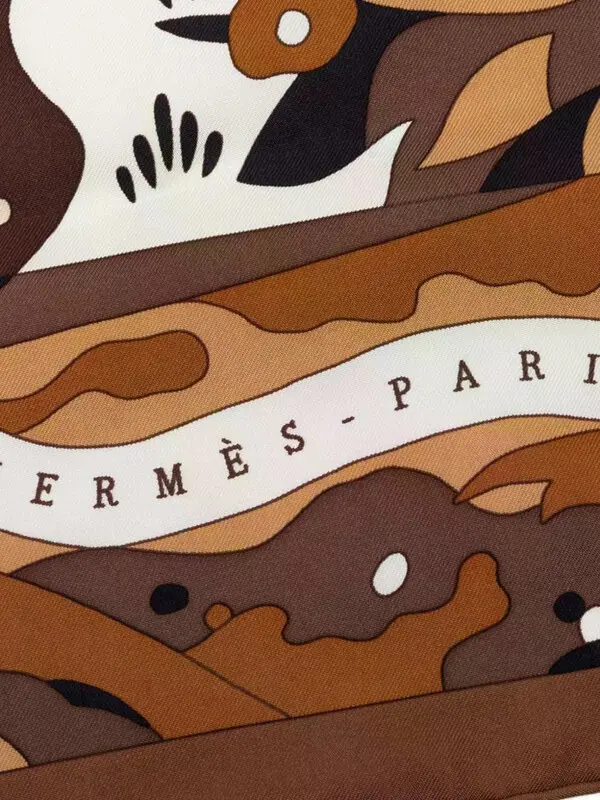 Hermès 1990-2010 Les Dix Cavaliers Silk Scarf 90 Scarves - Brown