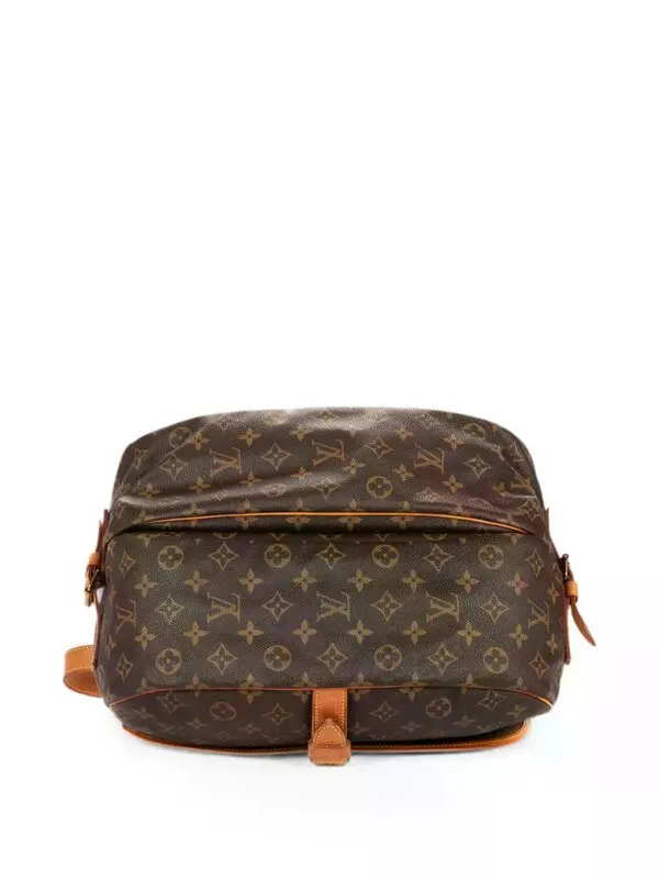LOUIS VUITTON Saumur Gm Cross Body Bag