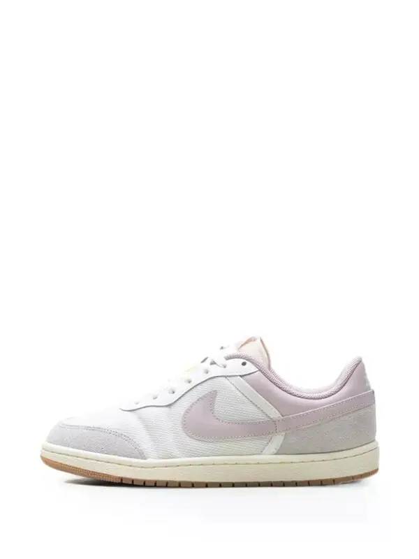 JORDAN Skyline Low Sneakers