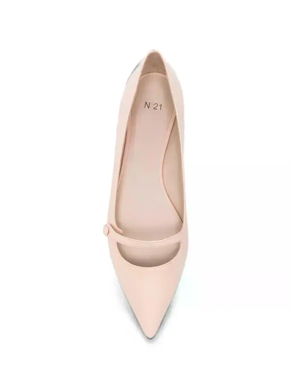 N°21 Pointed-toe Flat Pumps