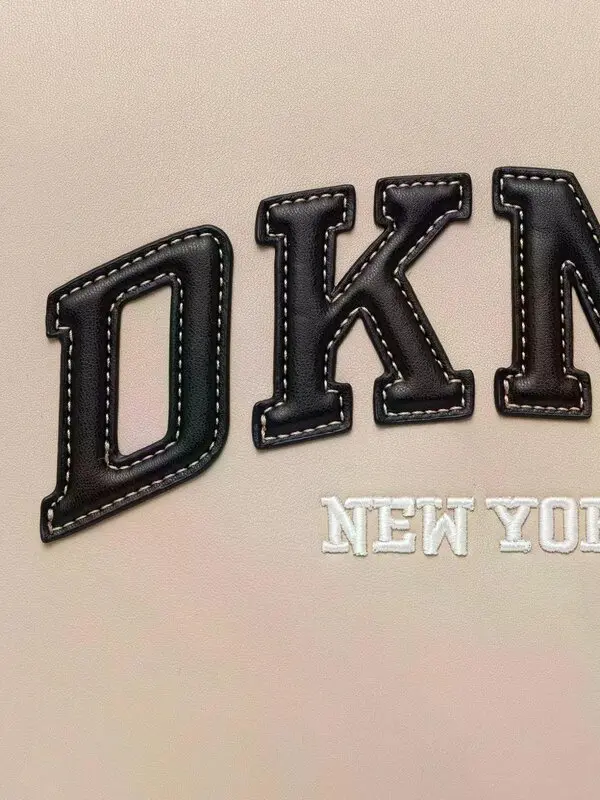 Dkny Hadlee Logo Patch Tote Bag - Neutrals