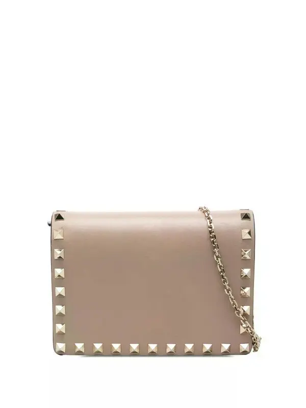 Valentino Garavani Rockstud Chain Pouch Crossbody Bag - Pink