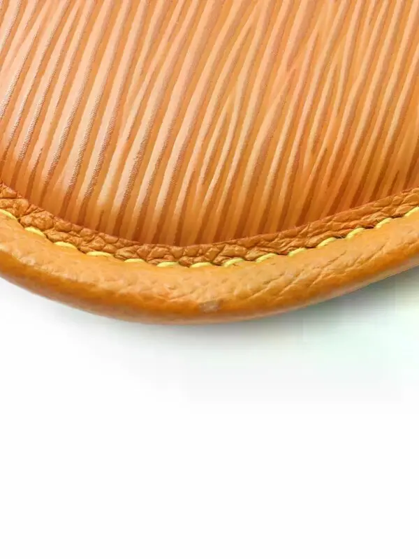 LOUIS VUITTON Epi Leather Business Shoulder Bag - Brown