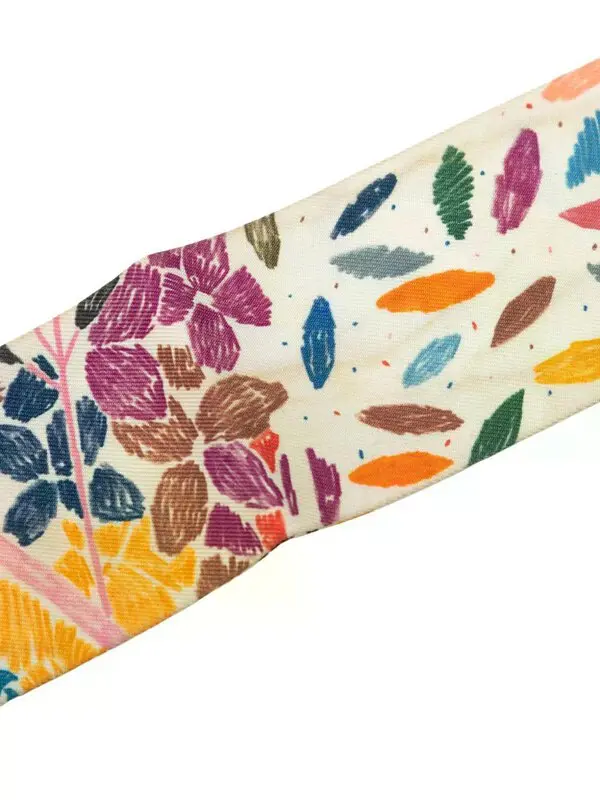 Hermès 2000-2026 Chacun Fait Son Nid Silk Twilly Scarf Scarves