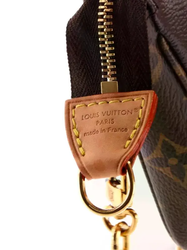 LOUIS VUITTON Monogram Canvas Chain Pochette Accessories Nm Shoulder Bag - Brown