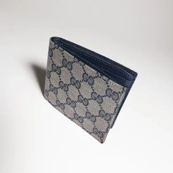 Gucci Essence Classic Bi-fold Wallet Leather