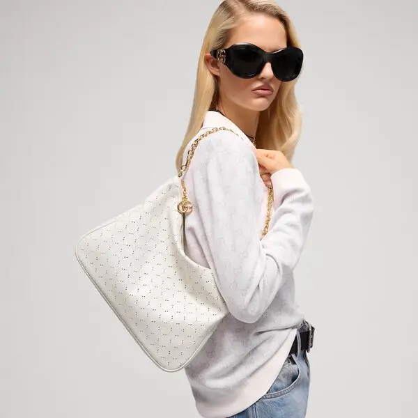 Gucci Lady Lunetta Chain Medium Shoulder Bag In Leather - White