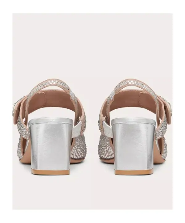 Valentino Garavani Vlogo Signature Embellished Pumps