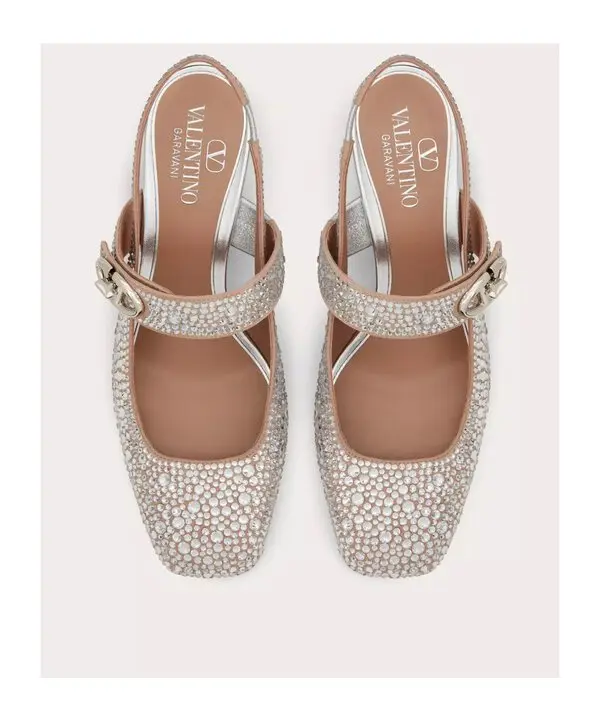 Valentino Garavani Vlogo Signature Embellished Pumps