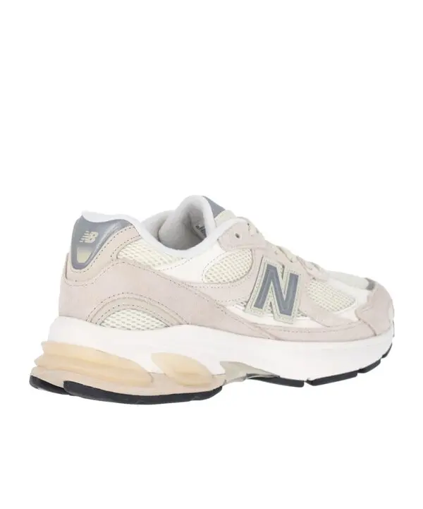NEW BALANCE 2010 Logo-patch Sneakers