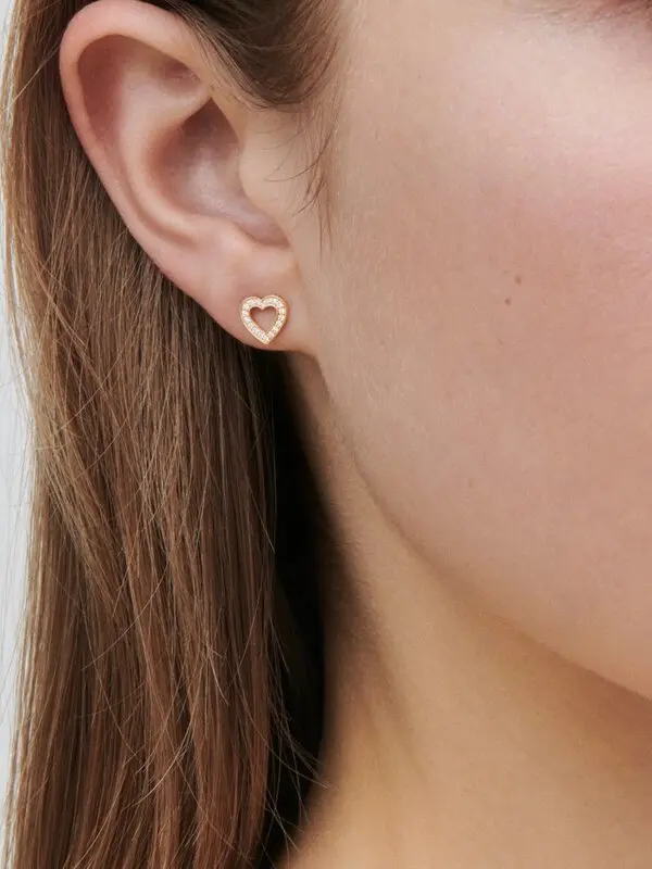 Sophie Bille Brahe Heart-shaped Diamond Earrings