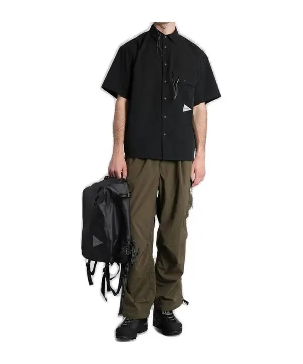 AND WANDER Collared Short-sleeved Shirt