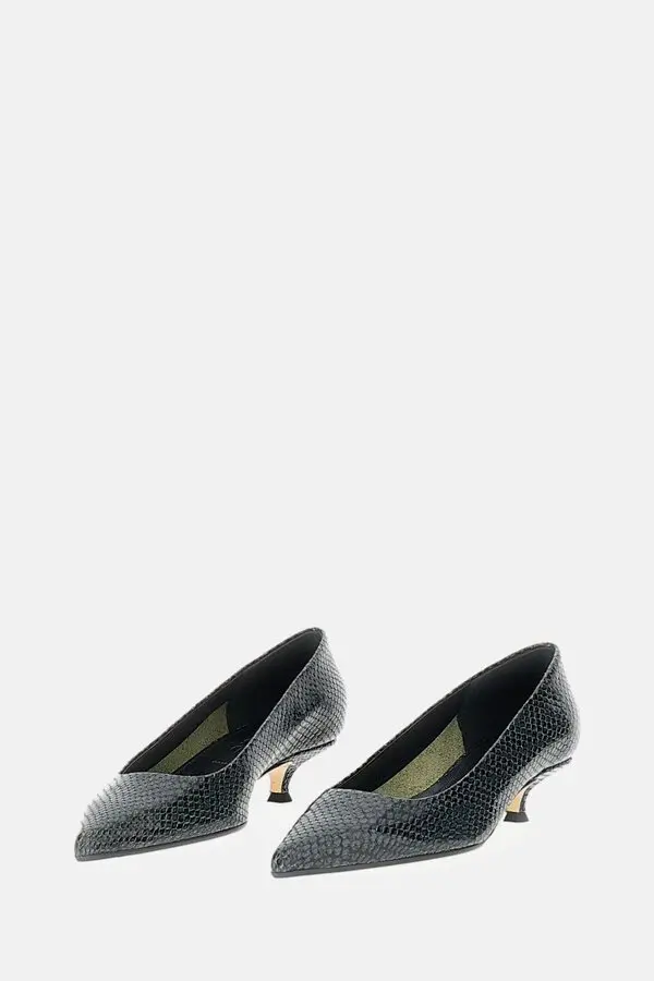 AeydĒ Cari Snake-print Décolleté Pumps - Verde