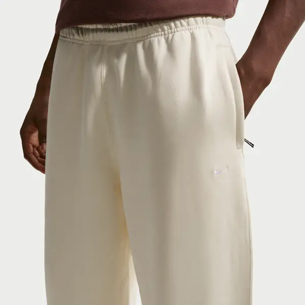 Nike Solo Swoosh Cuffed Fleece Pants