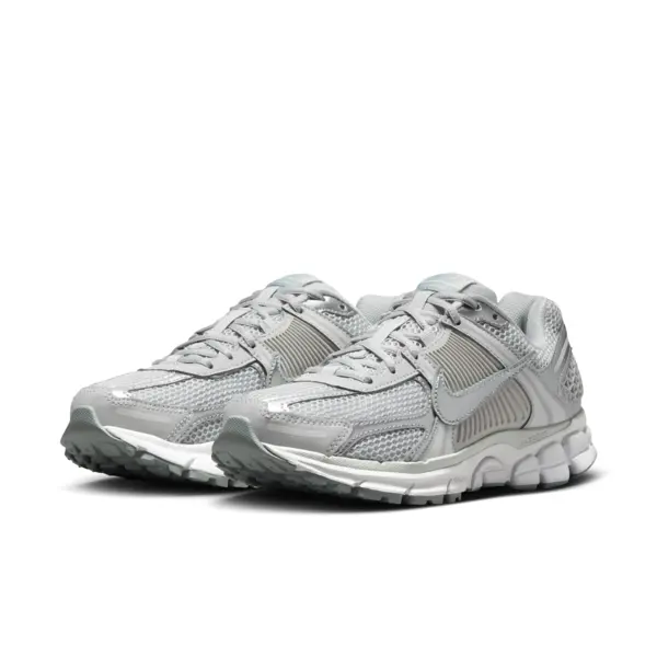 Nike Zoom Vomero Lace-up Sneakers - Grey