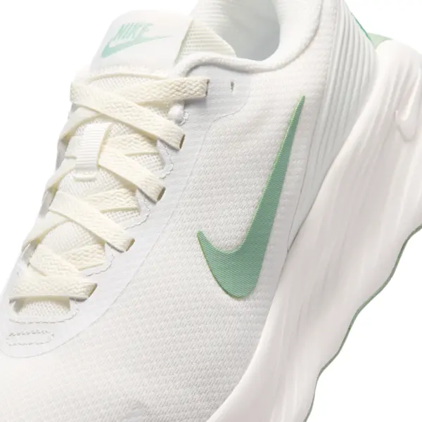 Nike Promina Walking Shoes