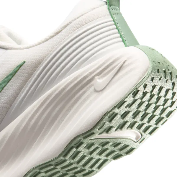 Nike Promina Walking Shoes
