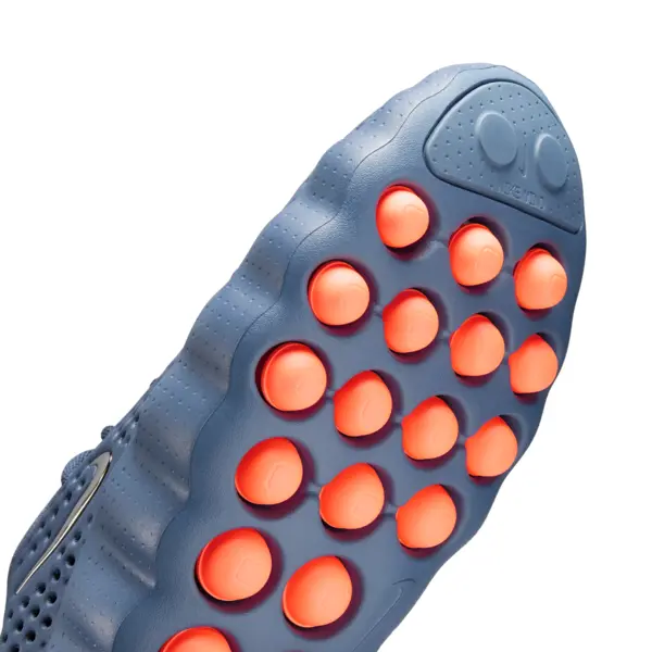 Nike Mind 002 Pregame Athletic Shoes