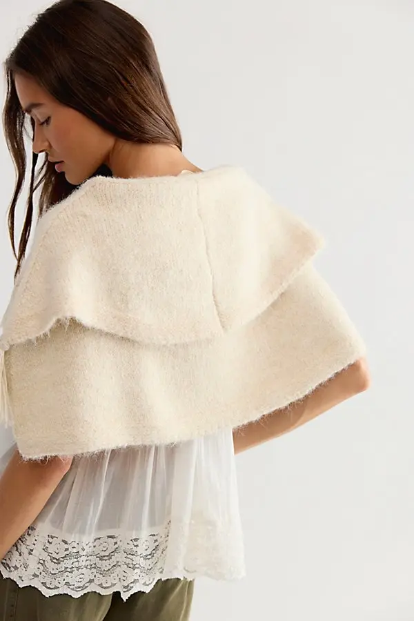 Free People Cabin Fever Fringe Capelet - Ivory