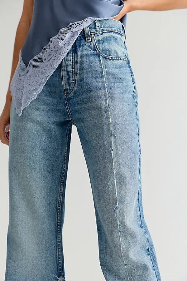 DALA Alley High-rise Straight Jeans