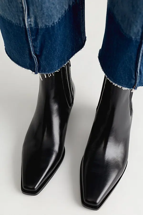 Jeffrey Campbell Chelsea Boots With High-shine Finish And Pointed Toe