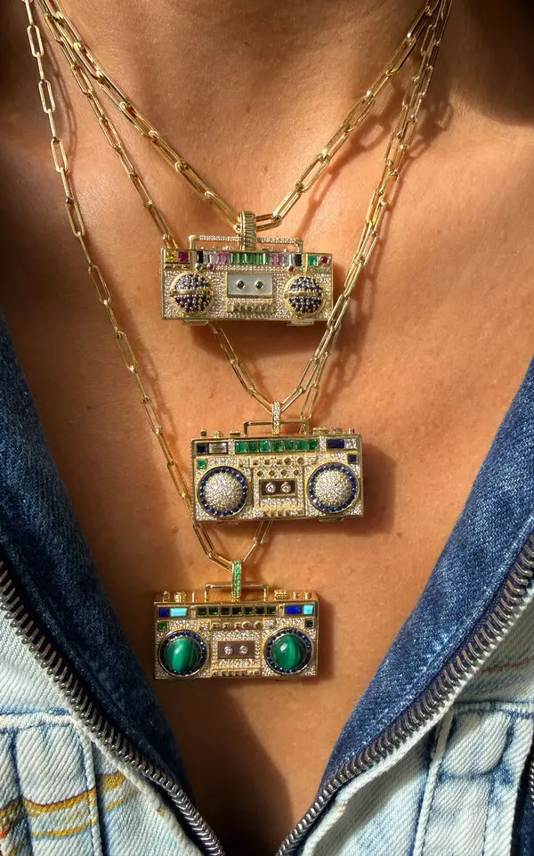 NEVERNOT 14k Yellow Gold Boombox Pendant Necklace