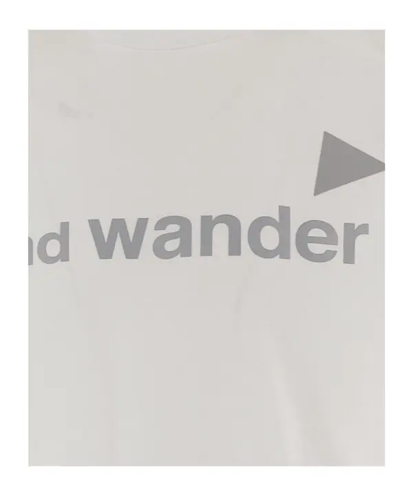 AND WANDER Logo Print T-shirt