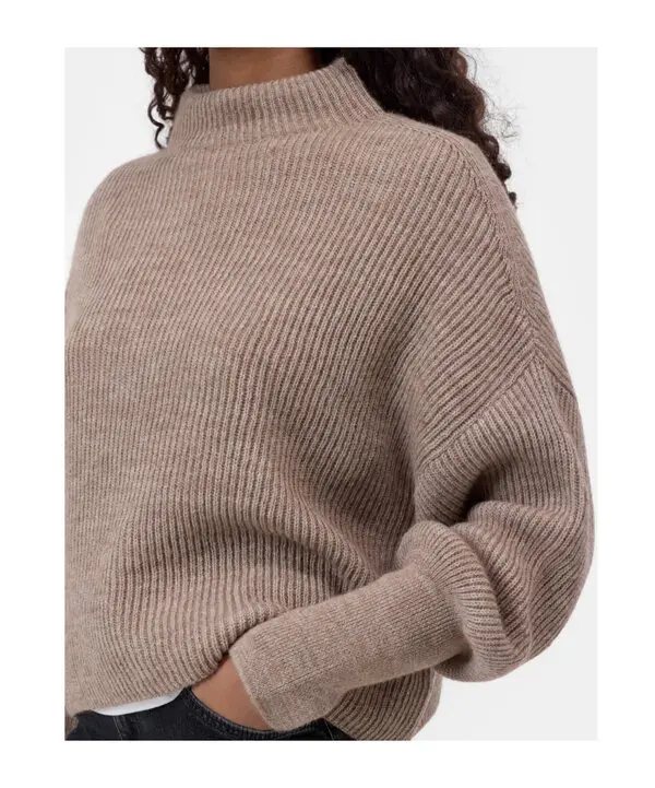 Closed Funnel Neck Knit Made Of Alpaca