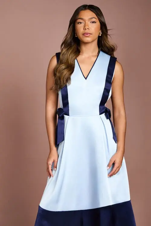 Coast Sleeveless V-neck Color-blocked Midi Dress With Bow Detail