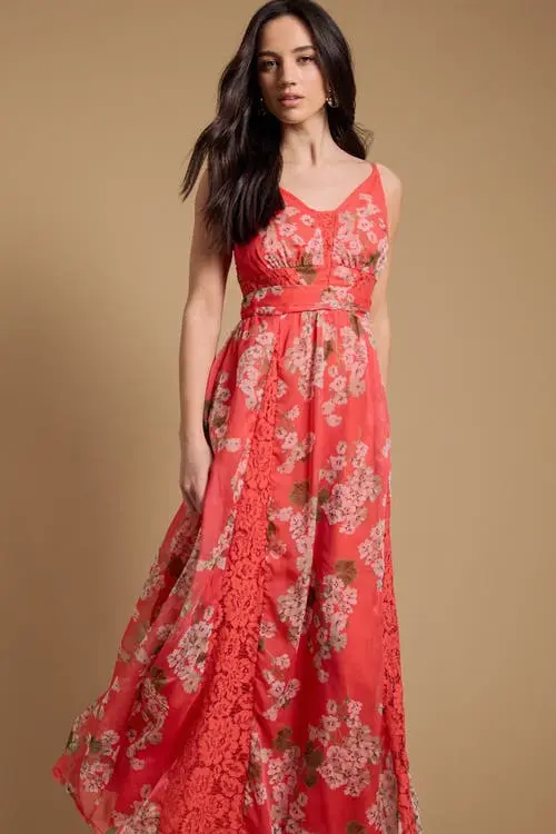 OASIS Lace Panelled Waist Pleated Maxi Dress