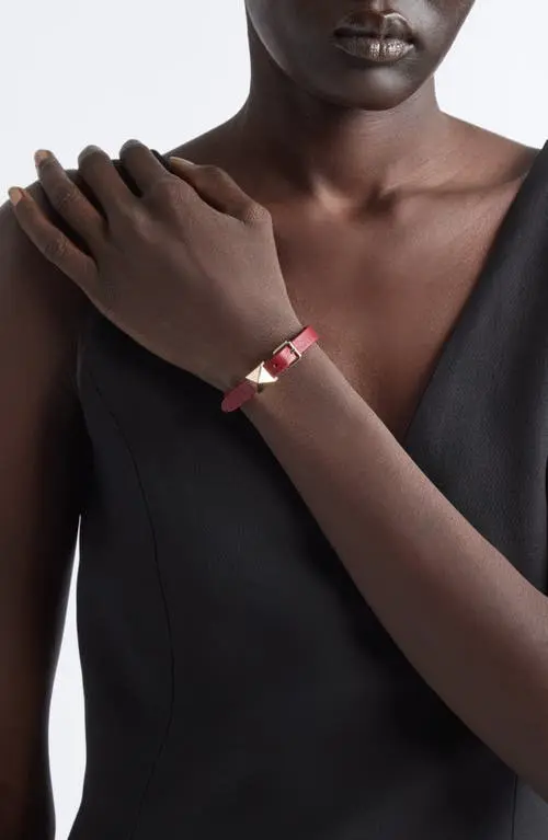 Valentino Garavani Rockstud Leather Bracelet - Red