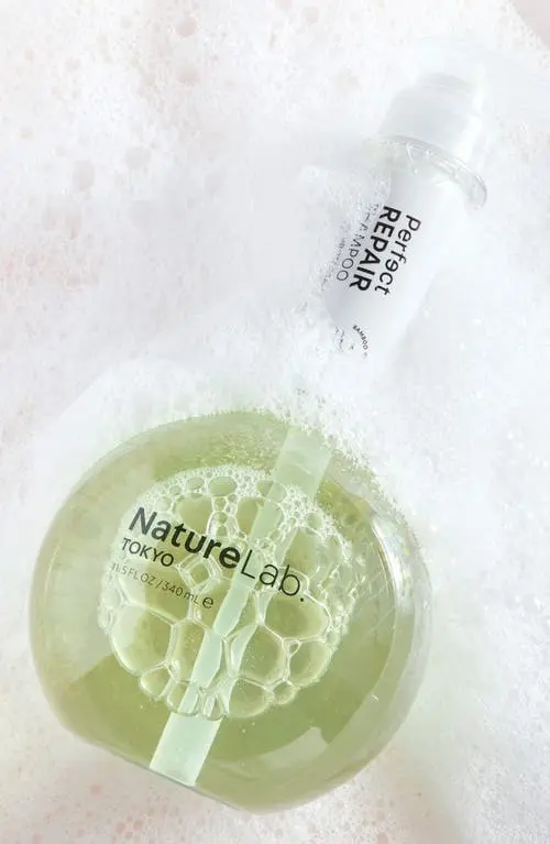 NATURELAB TOKYO Perfect Repair Shampoo