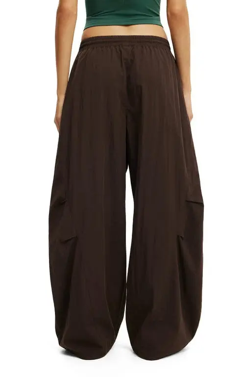 Cotton:on Active Woven Balloon Pant - French Roast