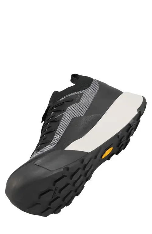 Arc'teryx Vertex Speed Running Sneakers