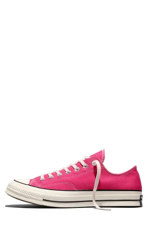 CONVERSE Chuck 70 Gender Inclusive Sneaker - Rough Raspberry/egret/black