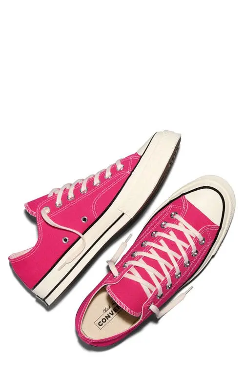 CONVERSE Chuck 70 Gender Inclusive Sneaker - Rough Raspberry/egret/black