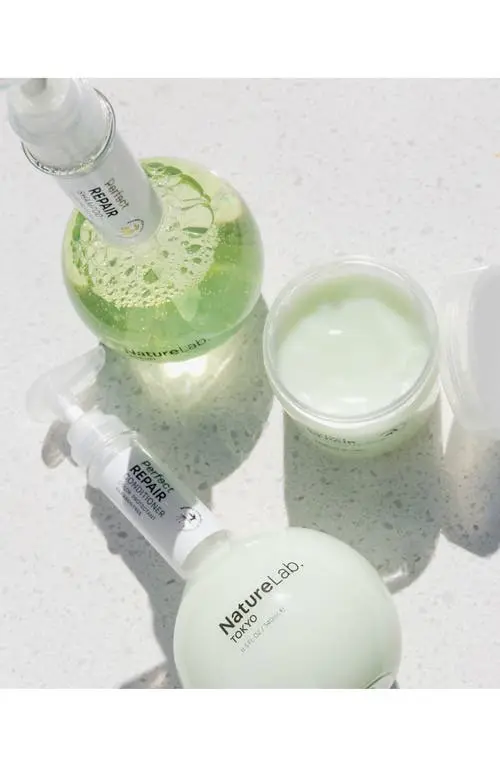 NATURELAB TOKYO Perfect Repair Conditioner