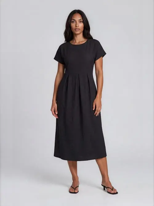 MASAI COPENHAGEN Round Neck Short Sleeve Gathered Midi Dress