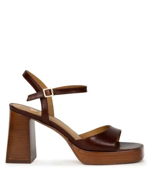 BOBBIES Lenka Heeled Platform Sandals - Chestnut